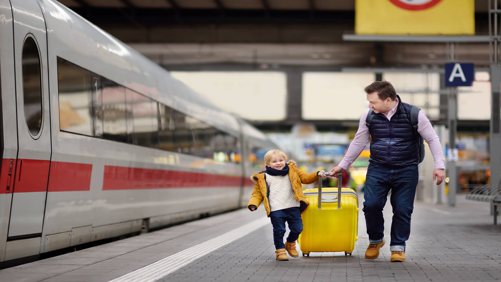 7 tips for enjoying long train or ferry rides with your kids - Bookaway