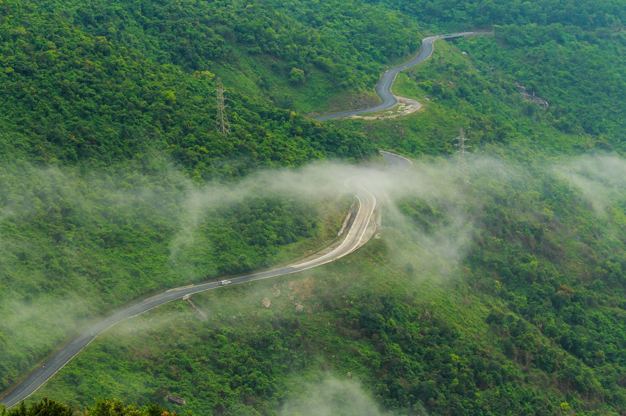 The ultimate guide to conquering Vietnam's Hai Van Pass - Bookaway