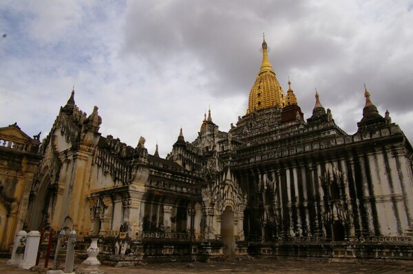 Celebrate the Ananda Pagoda Festival in Bagan - Bookaway