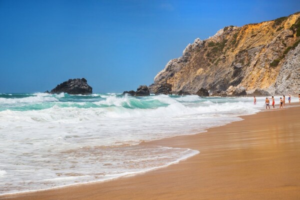 Lisbon Beaches, Portugal: The Only Guide You Need - Bookaway