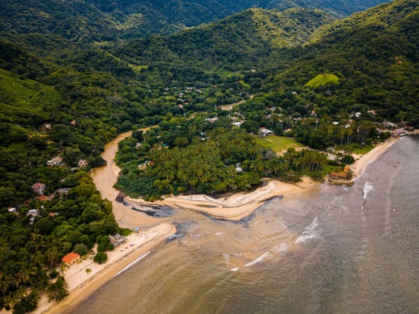 Insider's Guide to Playa Quimixto, Puerto Vallarta - Bookaway