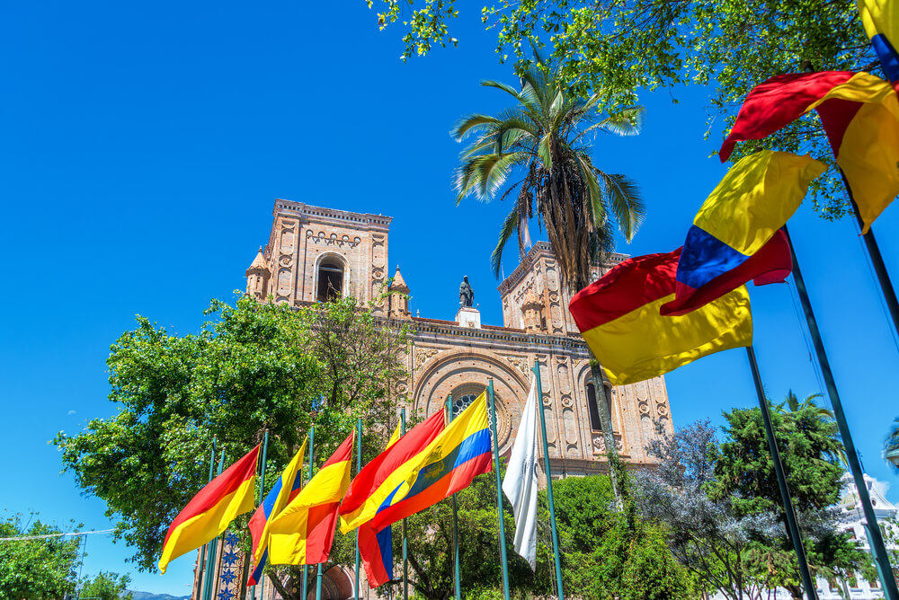How-to Guide for Crossing the Ecuador-Peru Border - Bookaway