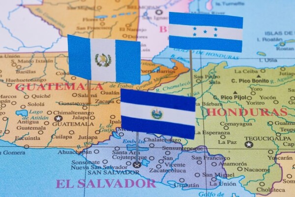 How to Easily Cross the El Salvador Honduras Border - Bookaway