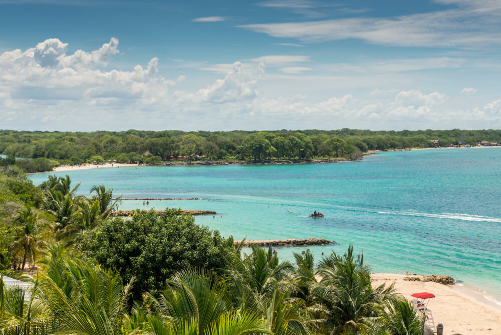 An Extensive Guide to Visiting Playa Blanca, Colombia - Bookaway