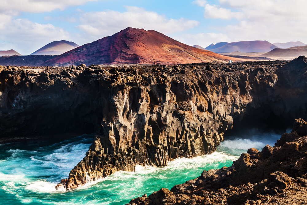 10 Lanzarote Volcanoes For A Fiery Canary Island Trip - Bookaway