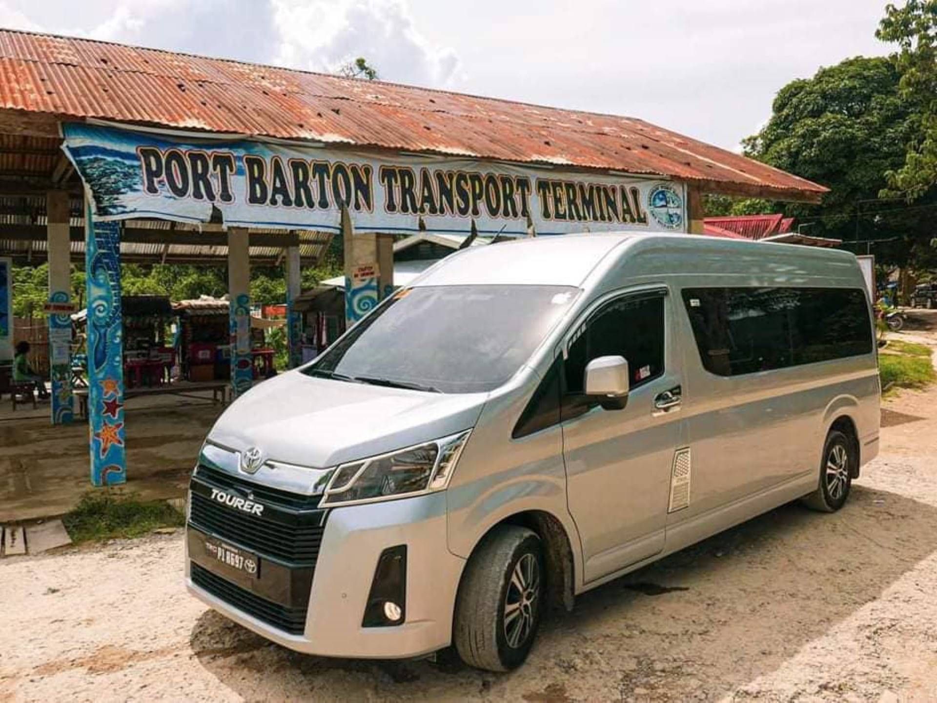 Book Recaro Transport minivan tickets in Philippines | Bookaway